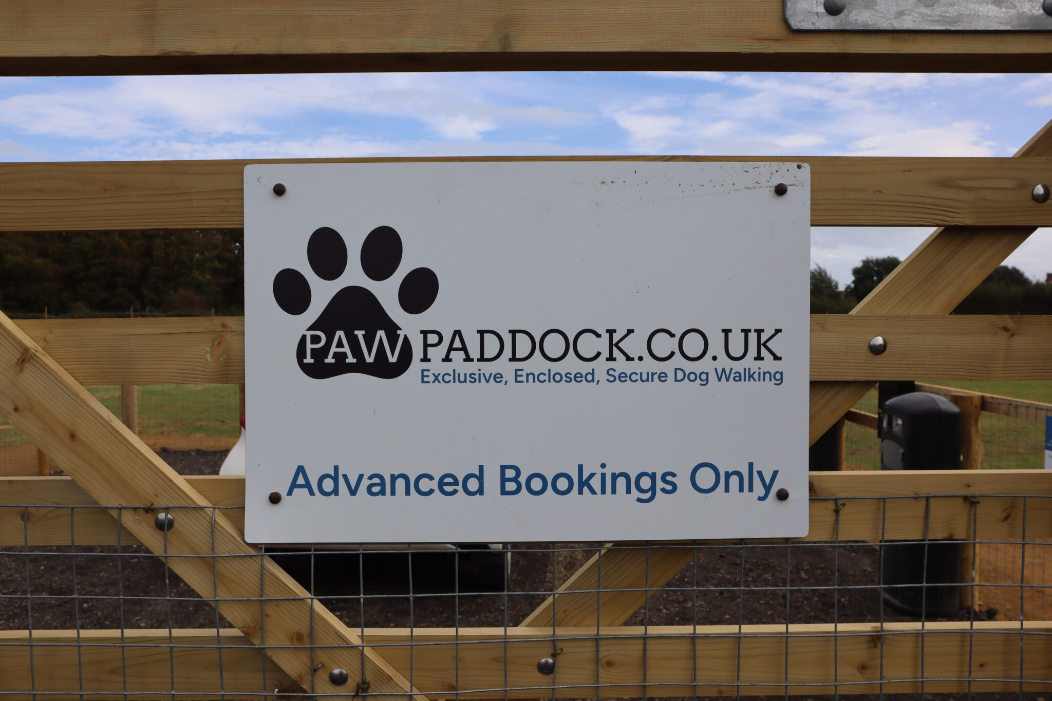Paw Paddock - Worthing - Dog Walking Fields UK