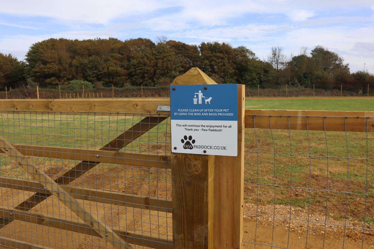 Paw Paddock - Worthing - Dog Walking Fields UK